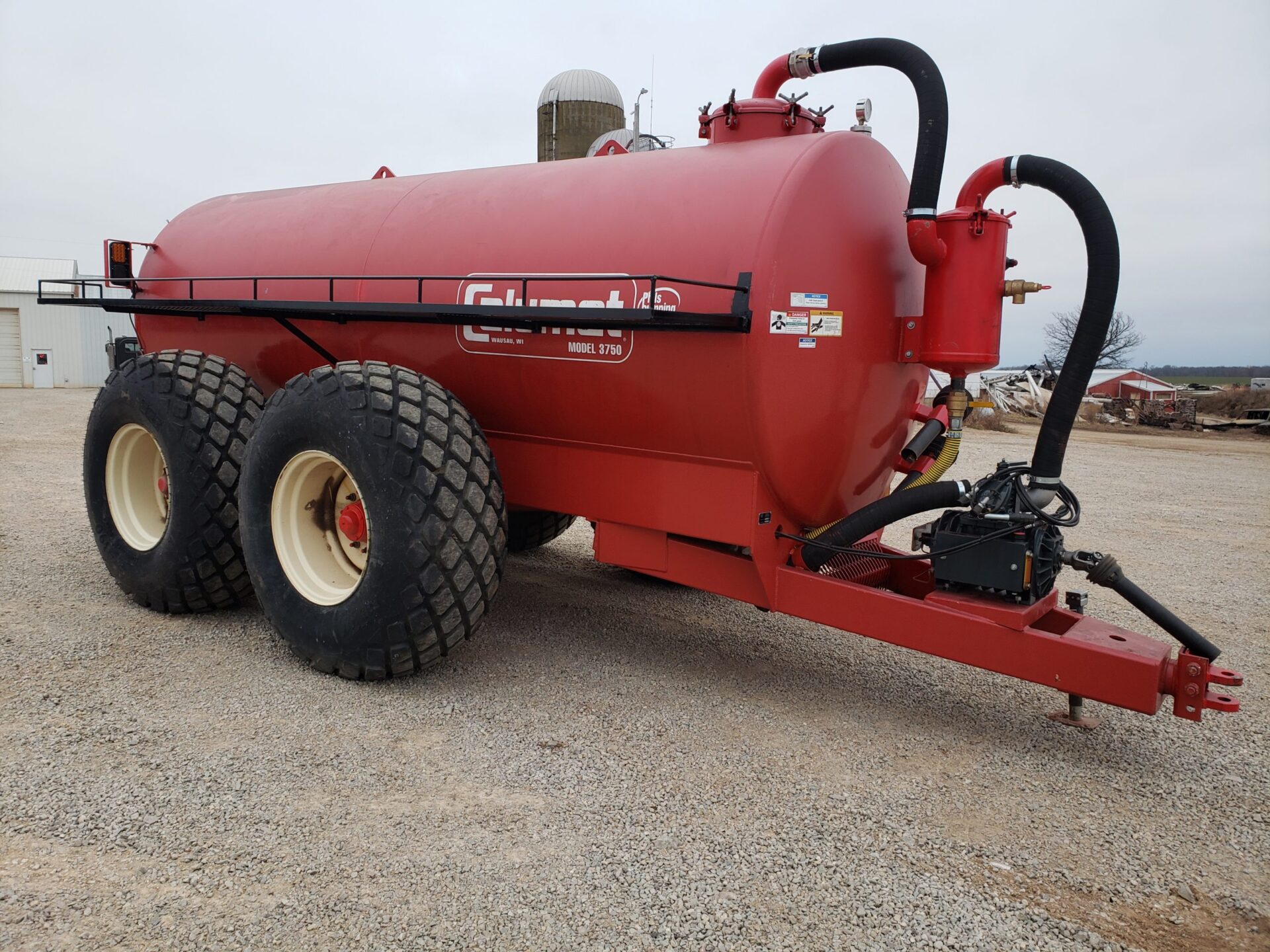 Calumet Tank and Equipment | Calumet Farm Equipment for Sale