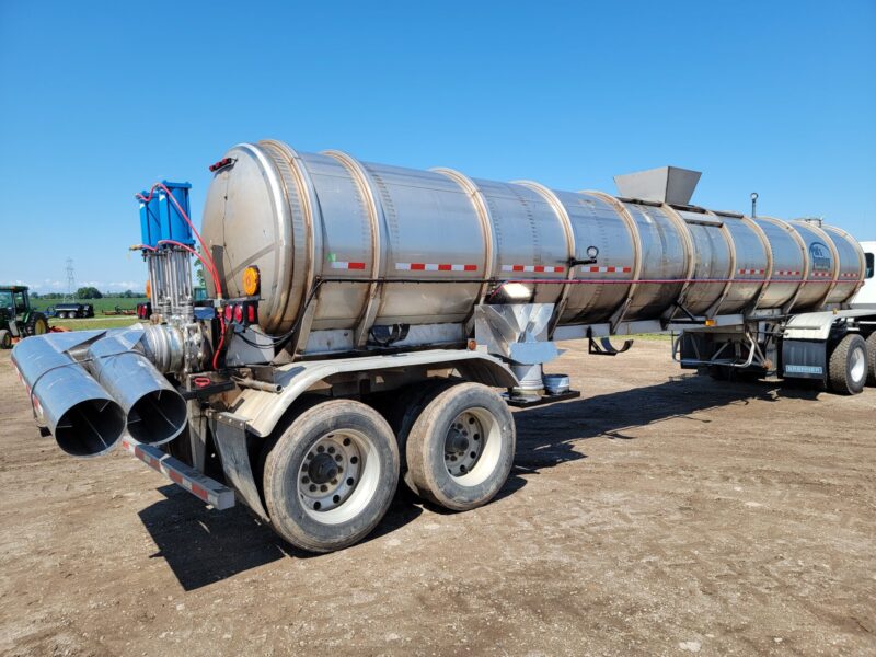 Liquid Manure Semi Tanker Spreader | Phil's Pumping & Fab