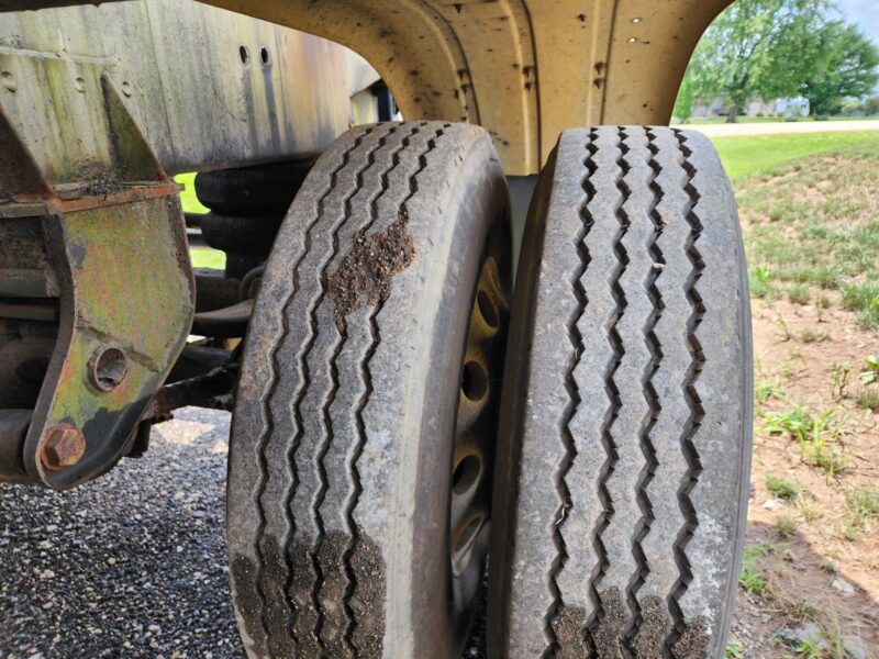 T-134/U-4655 2000 Engle 6500 Gallon Stainless Steel Semi Tanker - Phil ...