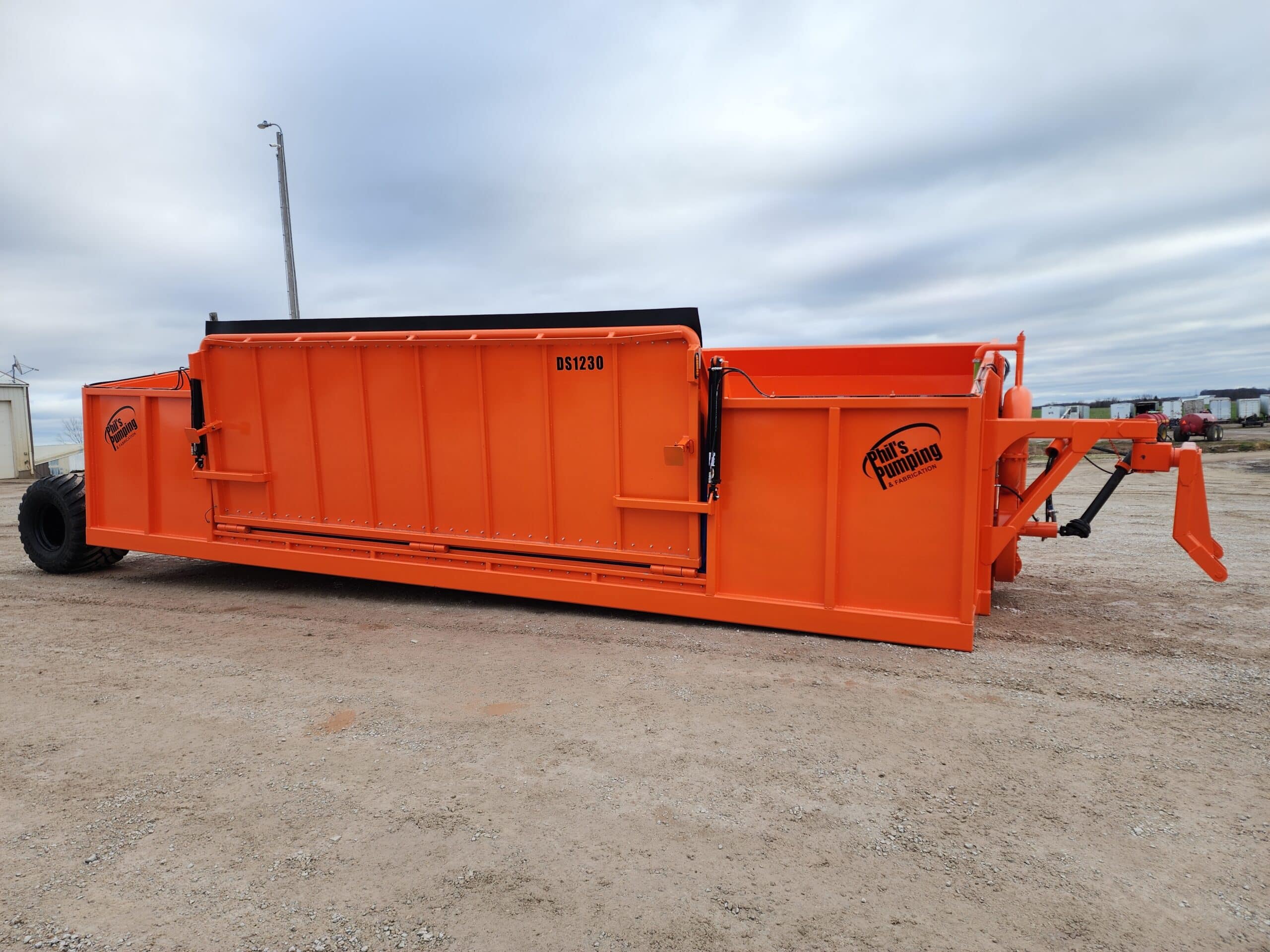 Phil’s Pumping DS1230 16,000 Gallon Manure Transfer Dumpster w. High ...